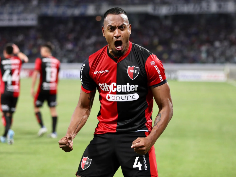 Humo blanco: Willer Ditta se irá a Cruz Azul que dobló la oferta ...