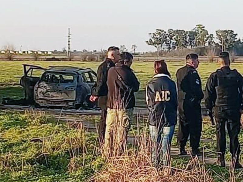 Continúa el misterio de los cuerpos calcinados en Gálvez: buscan alternativas para ...