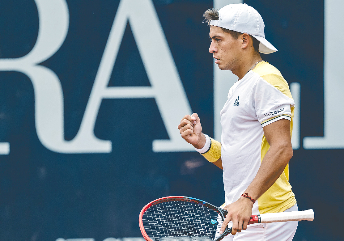 Seba Báez se quedó con el duelo argento y jugará la final en el ATP 250 ...