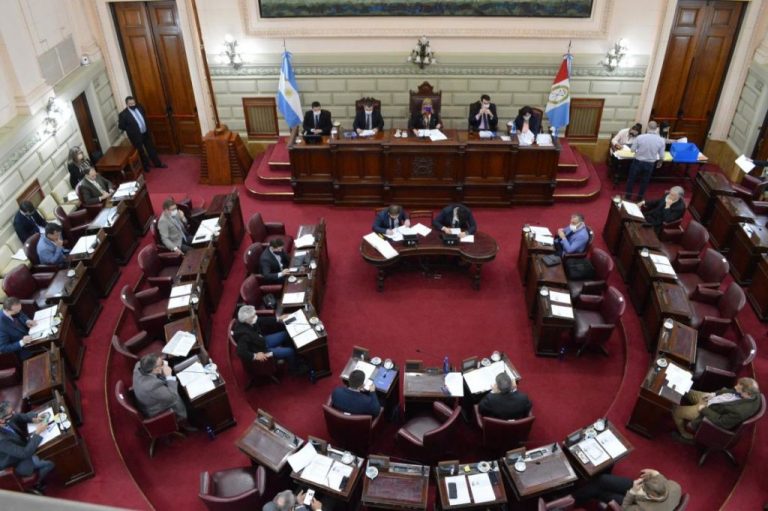 PJ perdió 7 bancas y cambió el color político del Senado provincial ...
