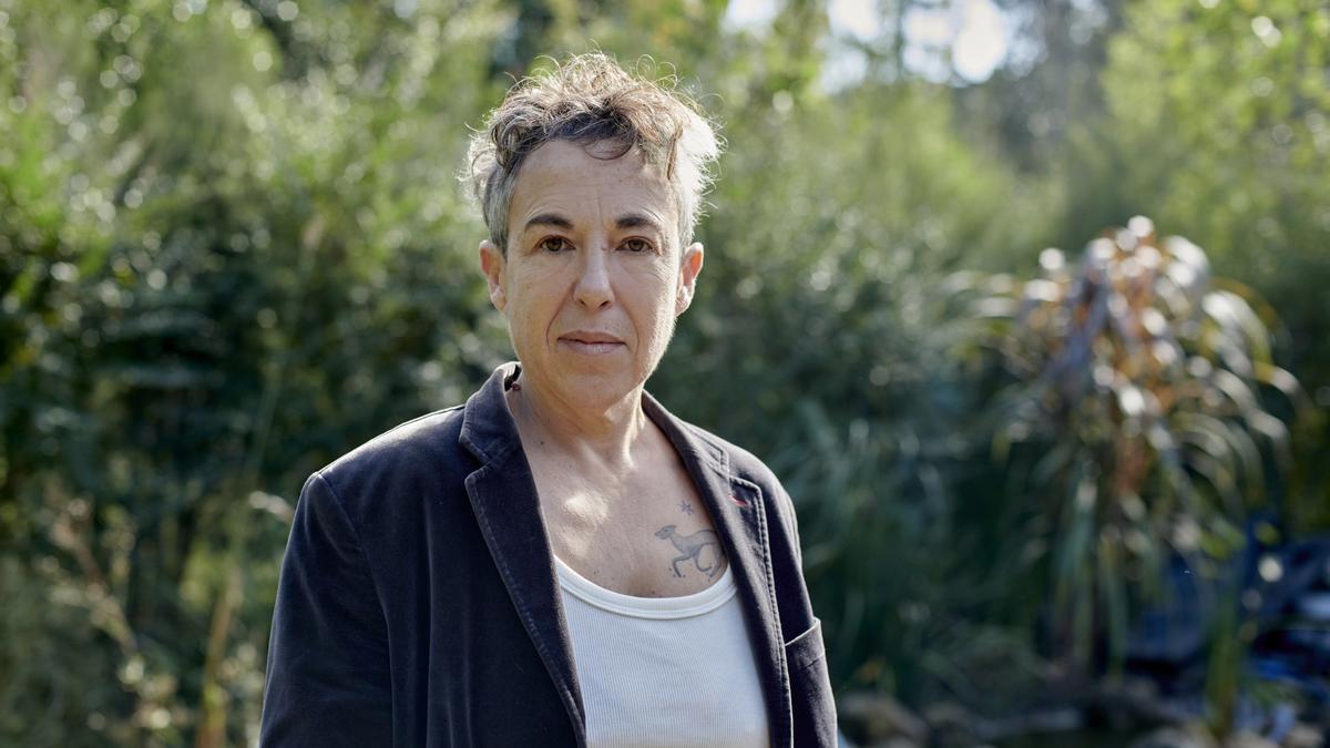 La escritora argentina Gabriela Cabezón Cámara ganó el premio Ciutat de ...