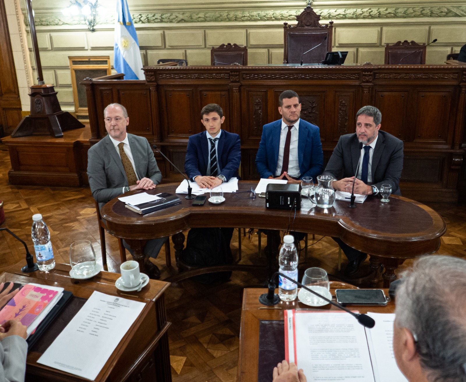Edery ejerció su defensa en la Legislatura: “Hay gente que no quiere ...