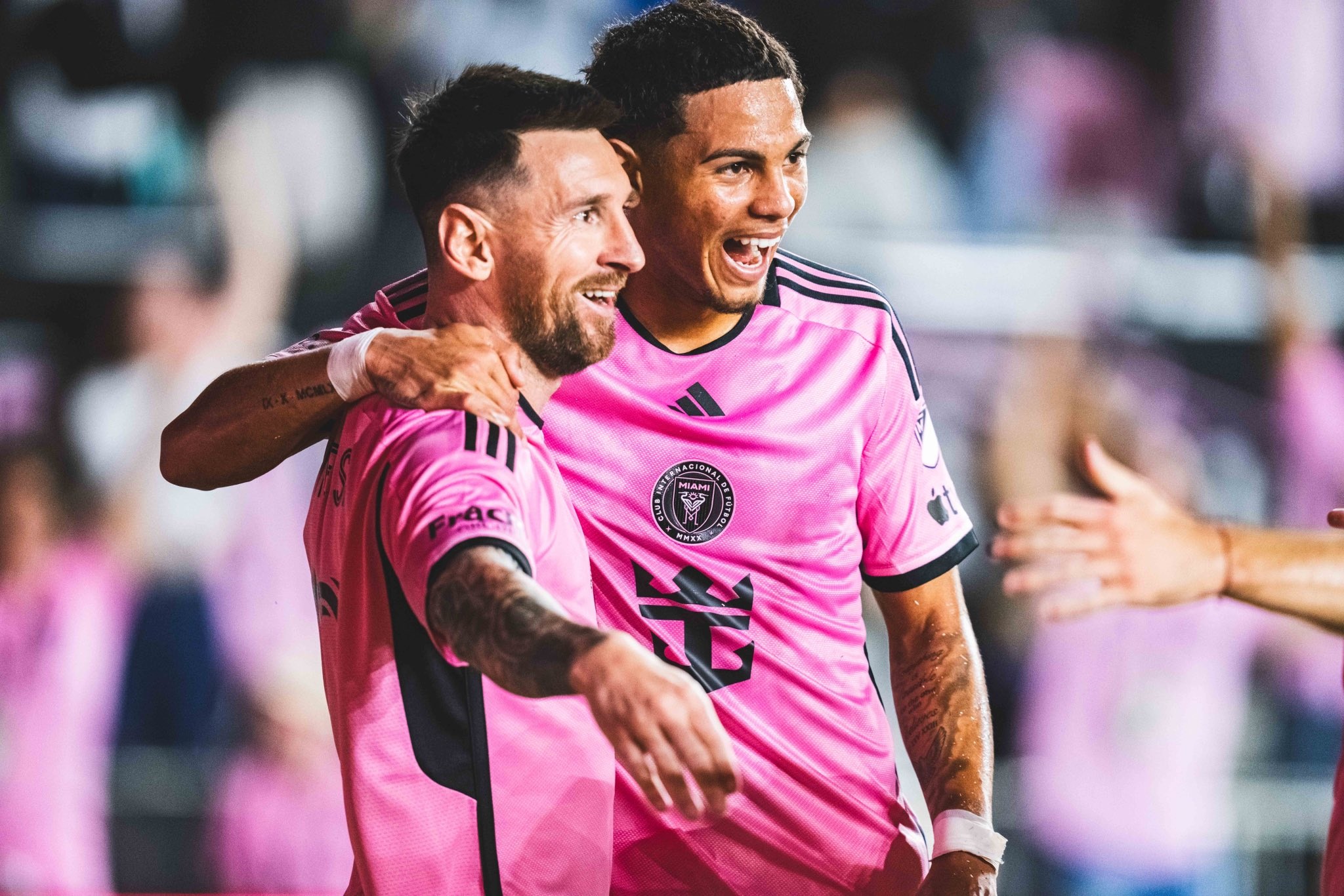 Messi: regreso de la lesión con gol y saludo con Daddy Yankee en el cruce entre Inter Miami y ...