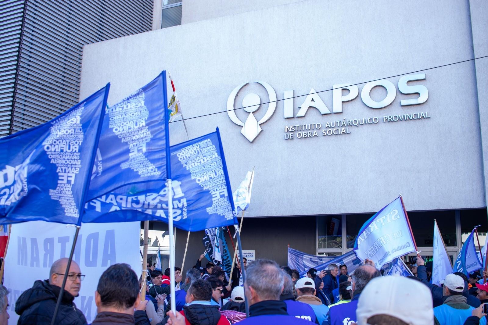 Festram destacó la movilización al Iapos para restablecer las ...