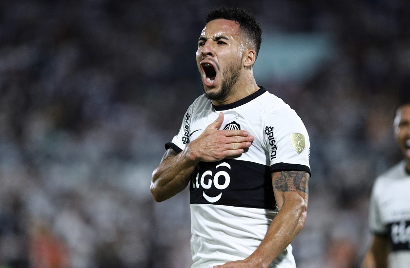 Newell's busca refuerzos y apuntó al paraguayo Fernando Cardozo | El ...