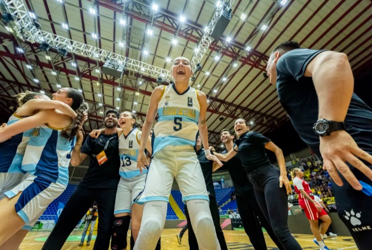 Argentina y otra noche de alegrías: la flaca Lagowski se va al Mundial ...