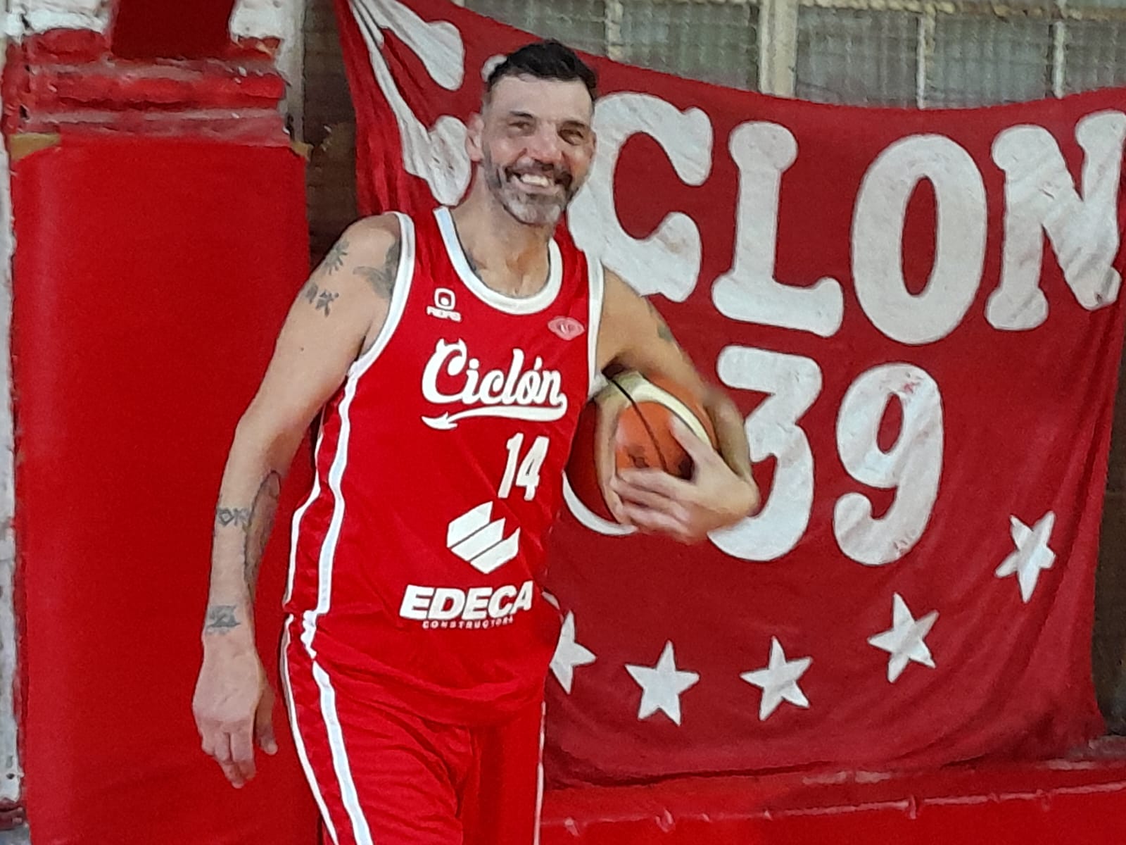 Llegó Román González y todo lo que viene en el domingo de básquet ...