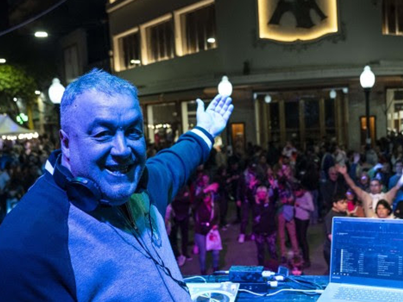 Falleció el legendario DJ de la disco emblema de Echesortu, Space ...