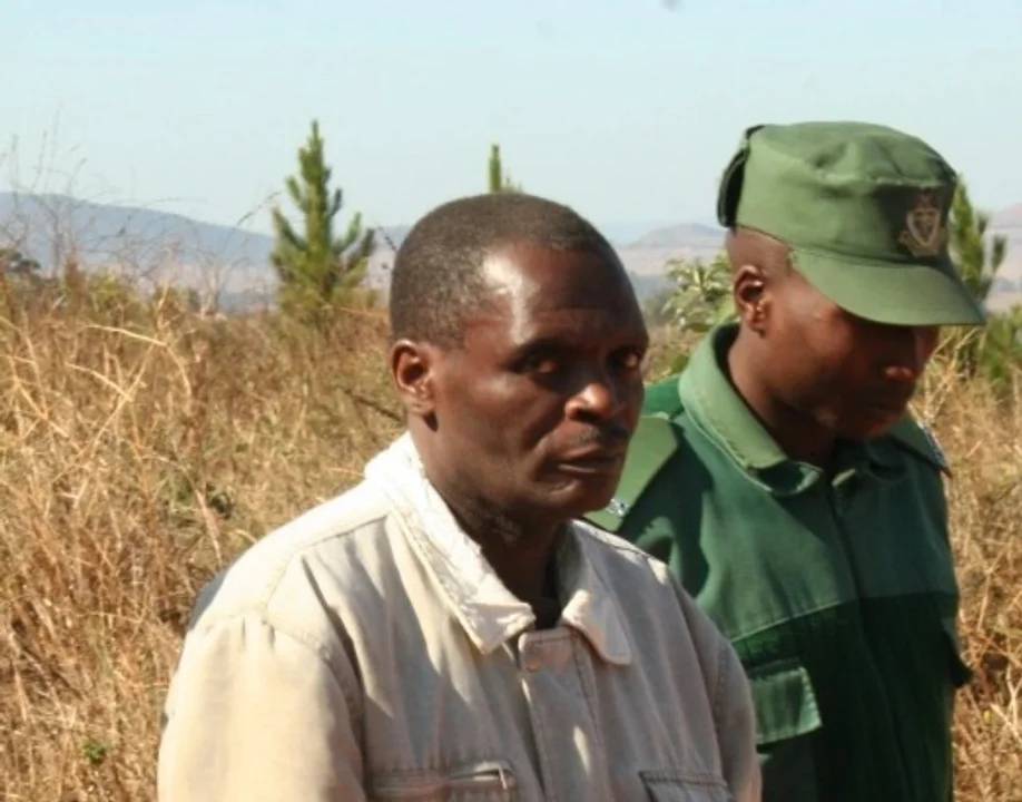 David Thabo "La Bestia" Simelane: mató a 30 mujeres, muchas de ellas ...